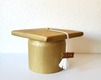 Shiny Green Graduation Cap With Tassel 2024 Date Drop Blank Grad Cap ...