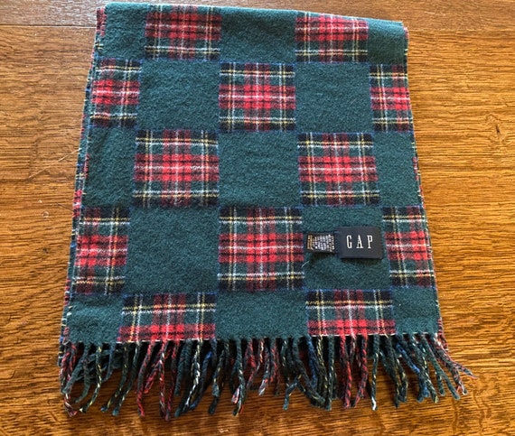 Gap scarf sale store