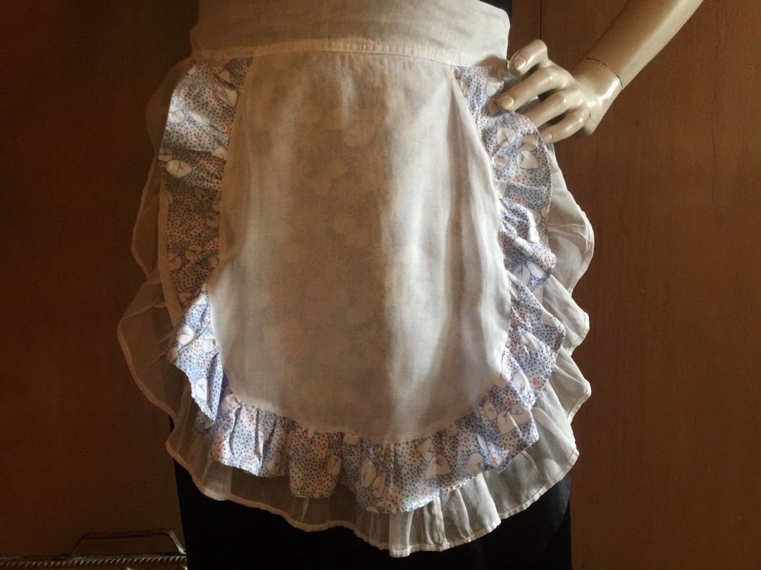 1940s Hostess Apron Double Layer White Cotton and Blue Pattern Fabric ...