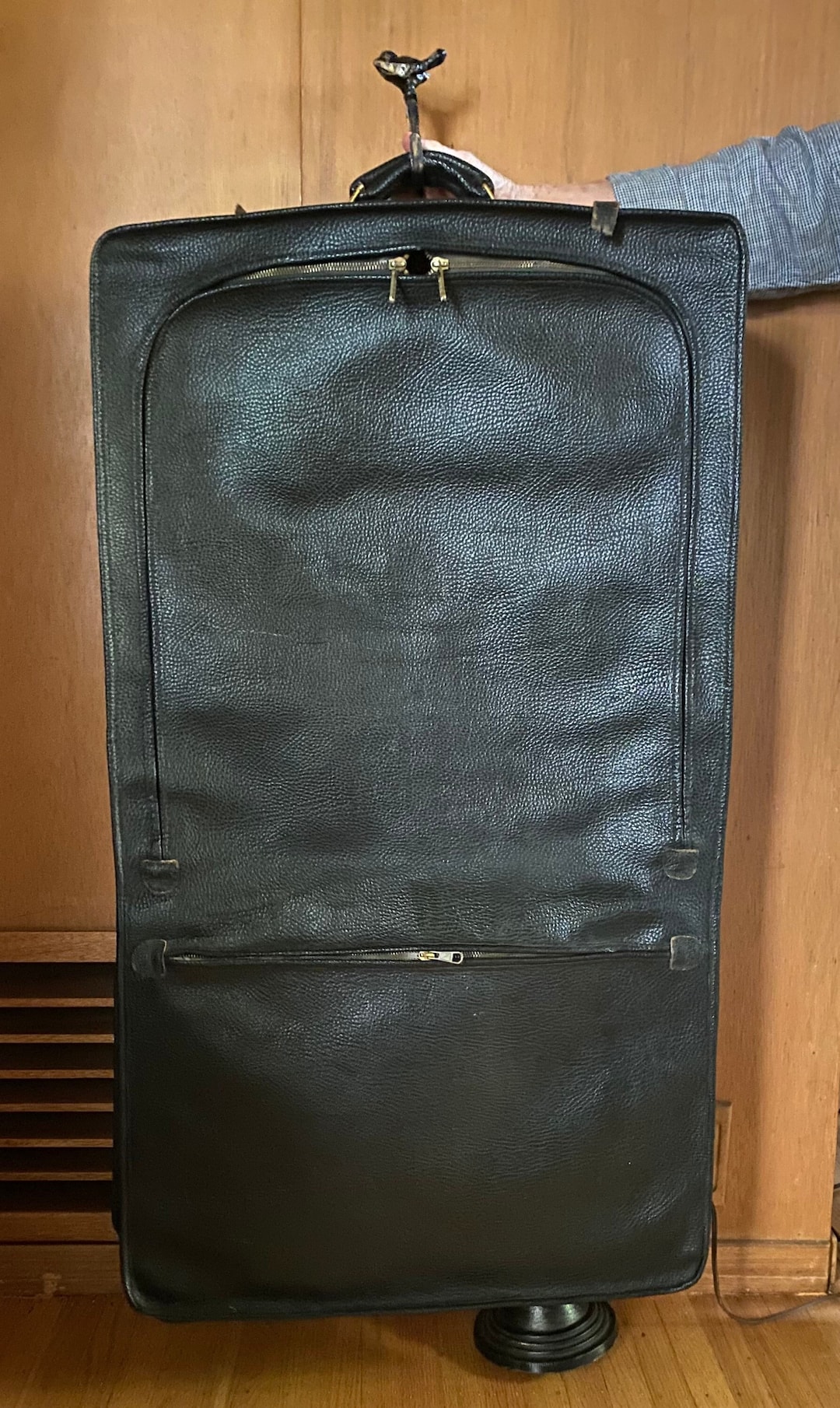REDUCED Turn of the Century Valet Suit Carrier Garment Bag Textured ...