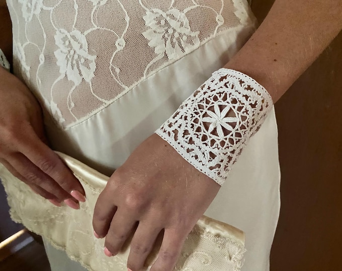 Handmade Victorian Lace Cuffs – Elegant Adjustable Cotton & Tulle Wrist ...