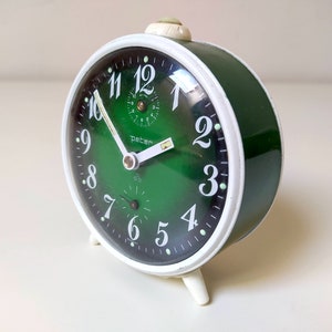 Peter Alarm Clock Made in Germany / Mid Century Wind-up Clock - Etsy