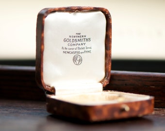 Antique ring box | Etsy