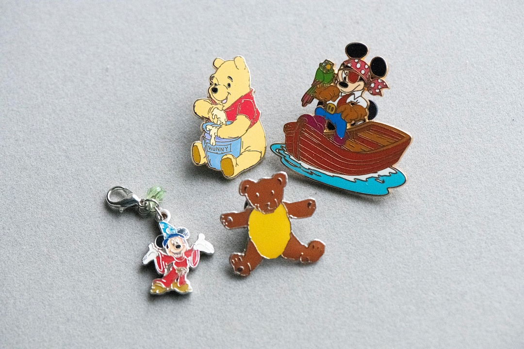 Vintage Disney Pins & Charm: Teddy Bear, Winnie-the-pooh, Mickey Mouse ...