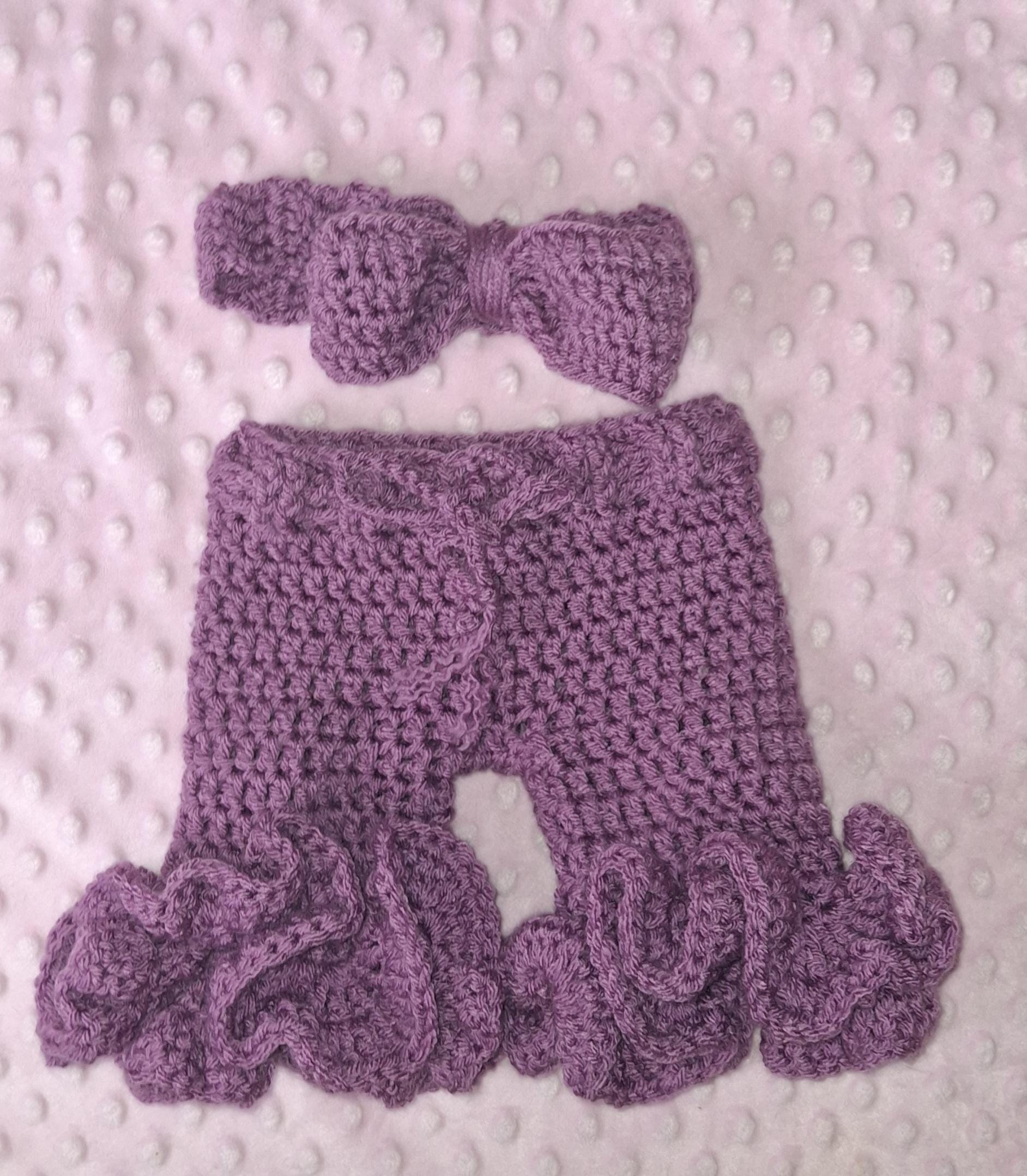 Crochet Baby Ruffle Pants and Bow Set: Custom Newborn Outfit - Etsy