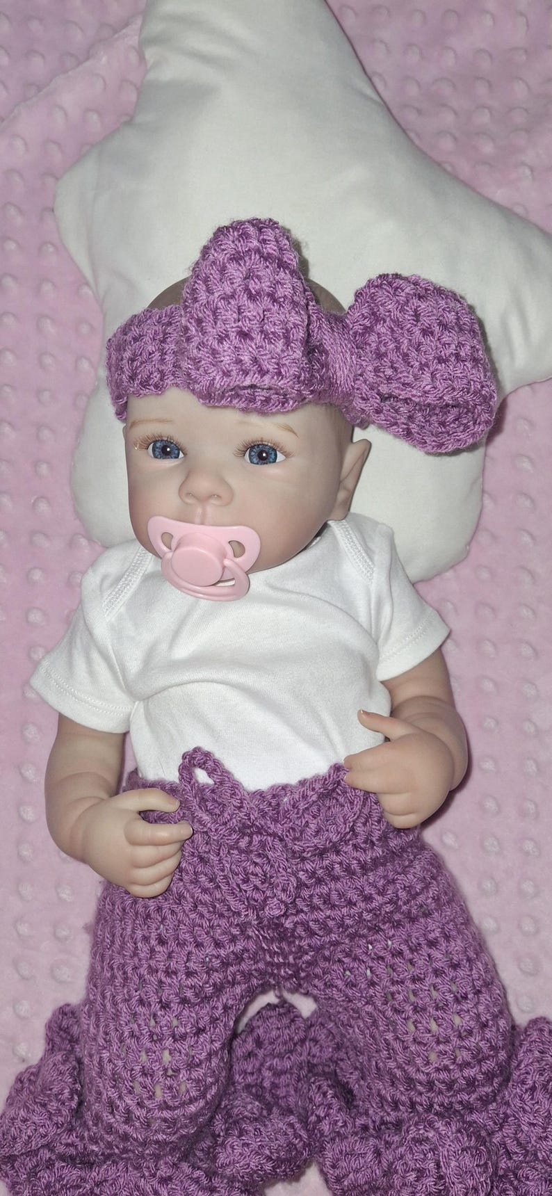 Crochet Baby Ruffle Pants and Bow Set: Custom Newborn Outfit - Etsy