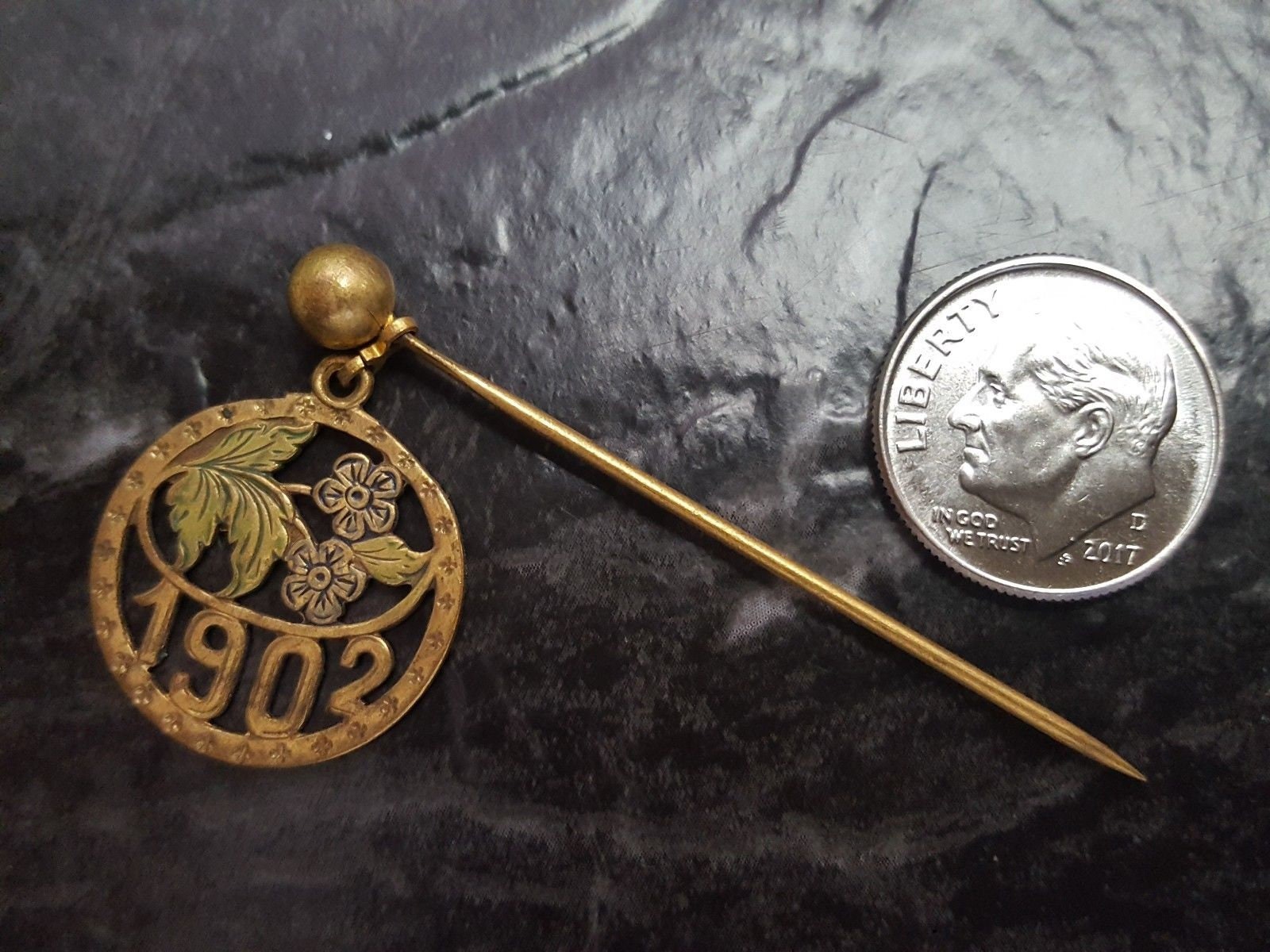Antique 1902 Unmarked Gold Color Stick Pin Style Art Nouveau Jewelry ...