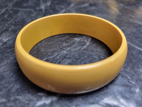 1930s - 1940s Antique Celluloid Bakelite Ladies Cuff… - Gem