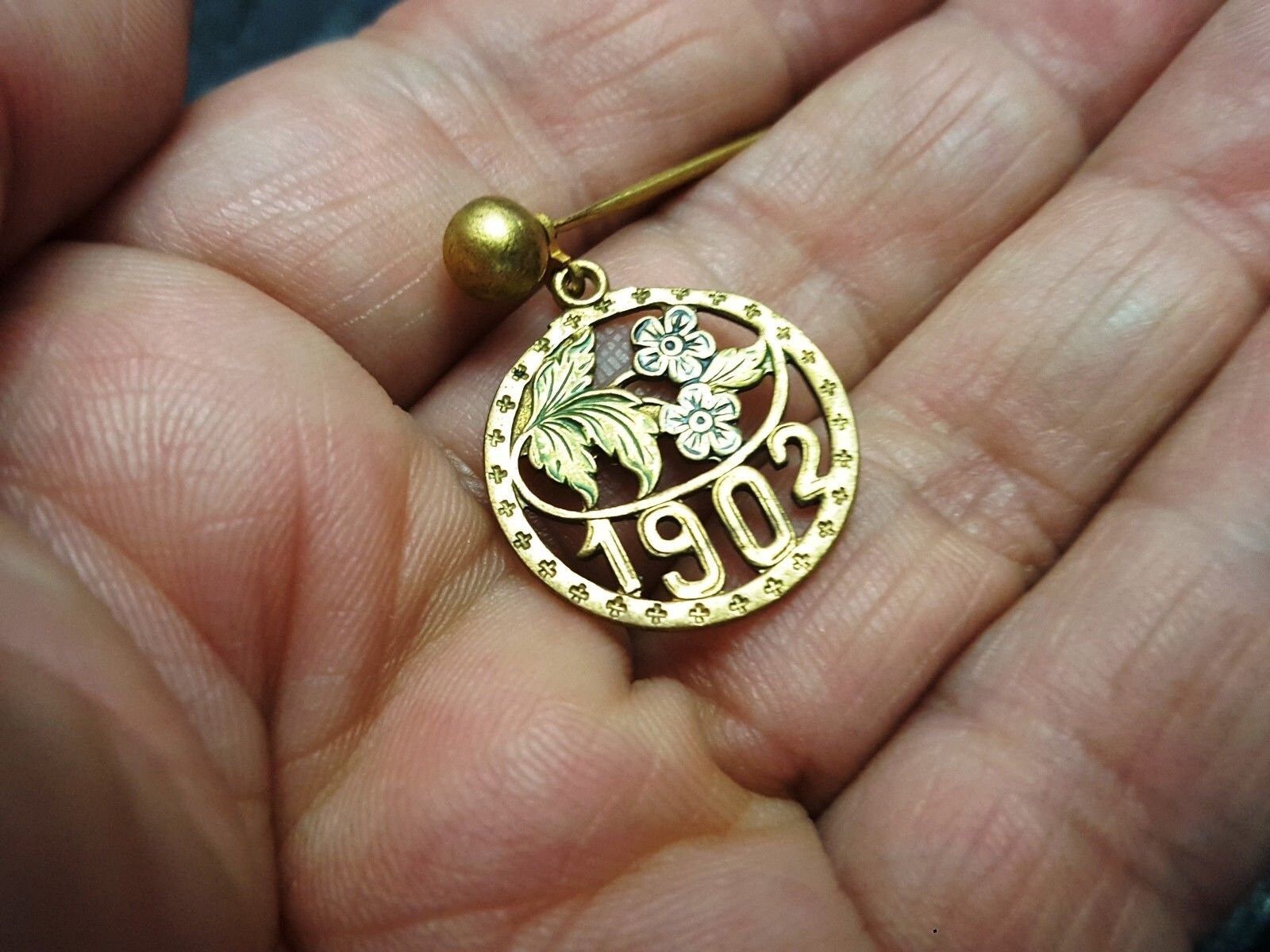 Antique 1902 Unmarked Gold Color Stick Pin Style Art Nouveau Jewelry ...