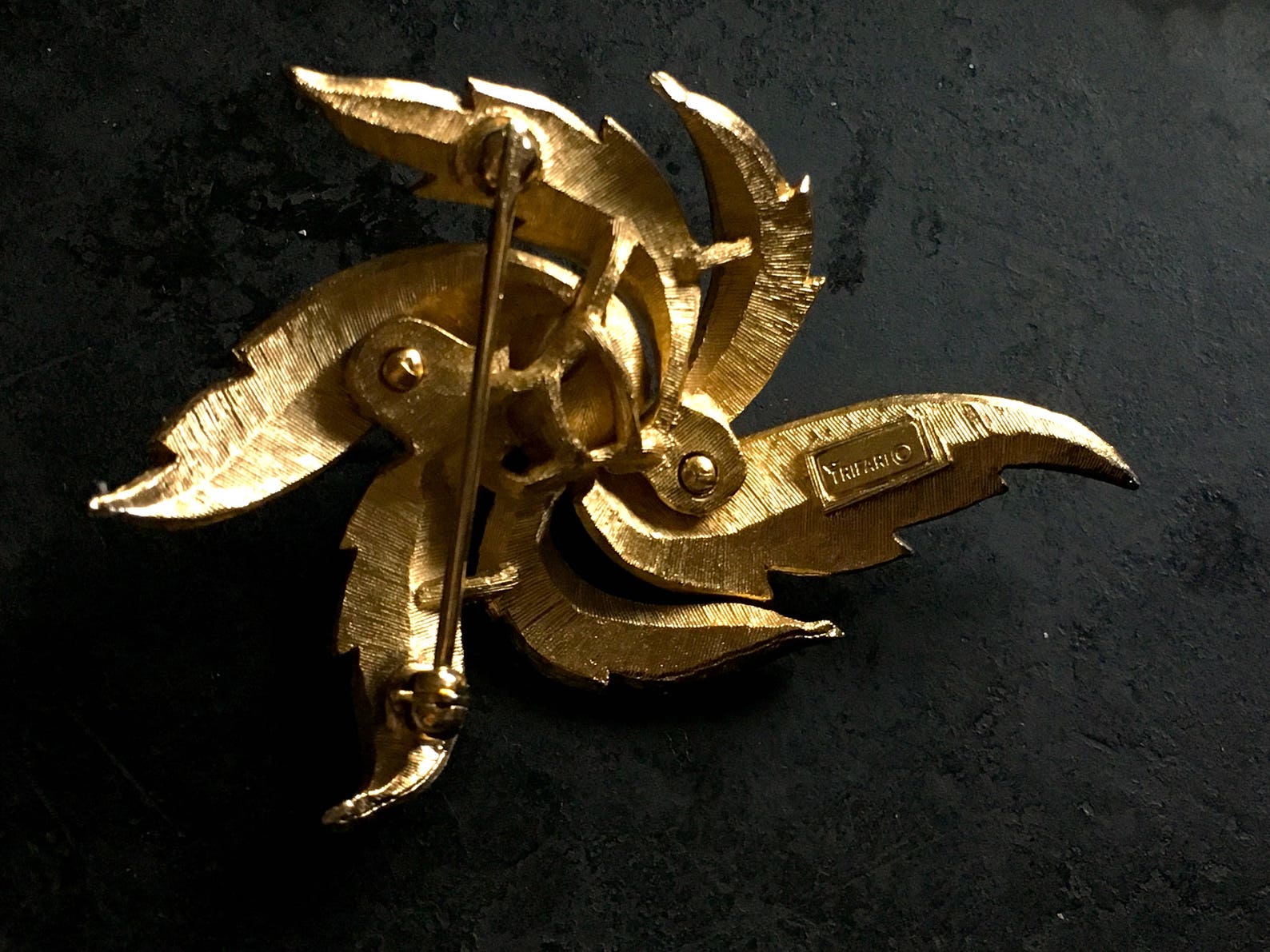 Vintage Trifari Gold Tone Leaf Swirl Brooch With Faux Pearl | Etsy