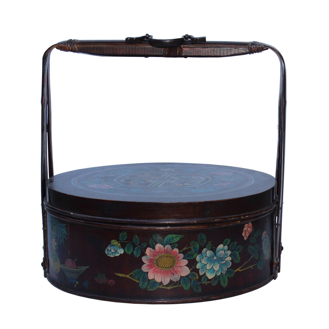 Chinese Handmade Gold Ingot Shape Floral Pattern Bamboo Strip Dim Sum ...