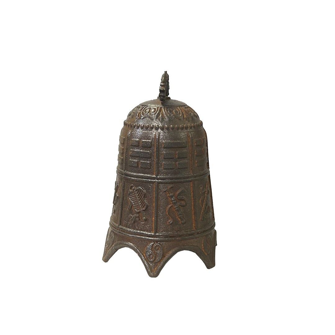 Chinese Rustic Iron Metal I Ching Hexagram Pattern Bell Display Art ...