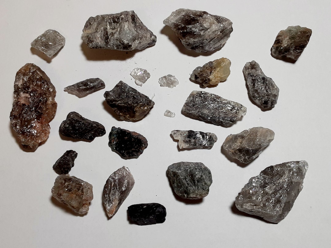 Black Beryl Loose Gem Quality Stones - Etsy