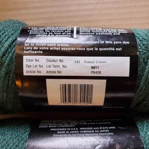 2 Vintage Pop'n Yarn 3.53oz Each Forest Green 141 100% Acrylic Yarn ...