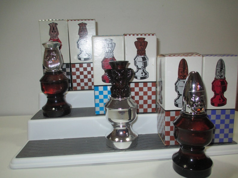AVON CHESS PIECES Vintage, Avon Chess Set (12), Avon Chess Aftershave ...