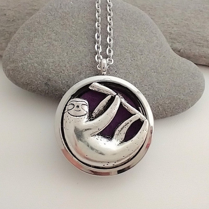 Sloth Necklace - Etsy