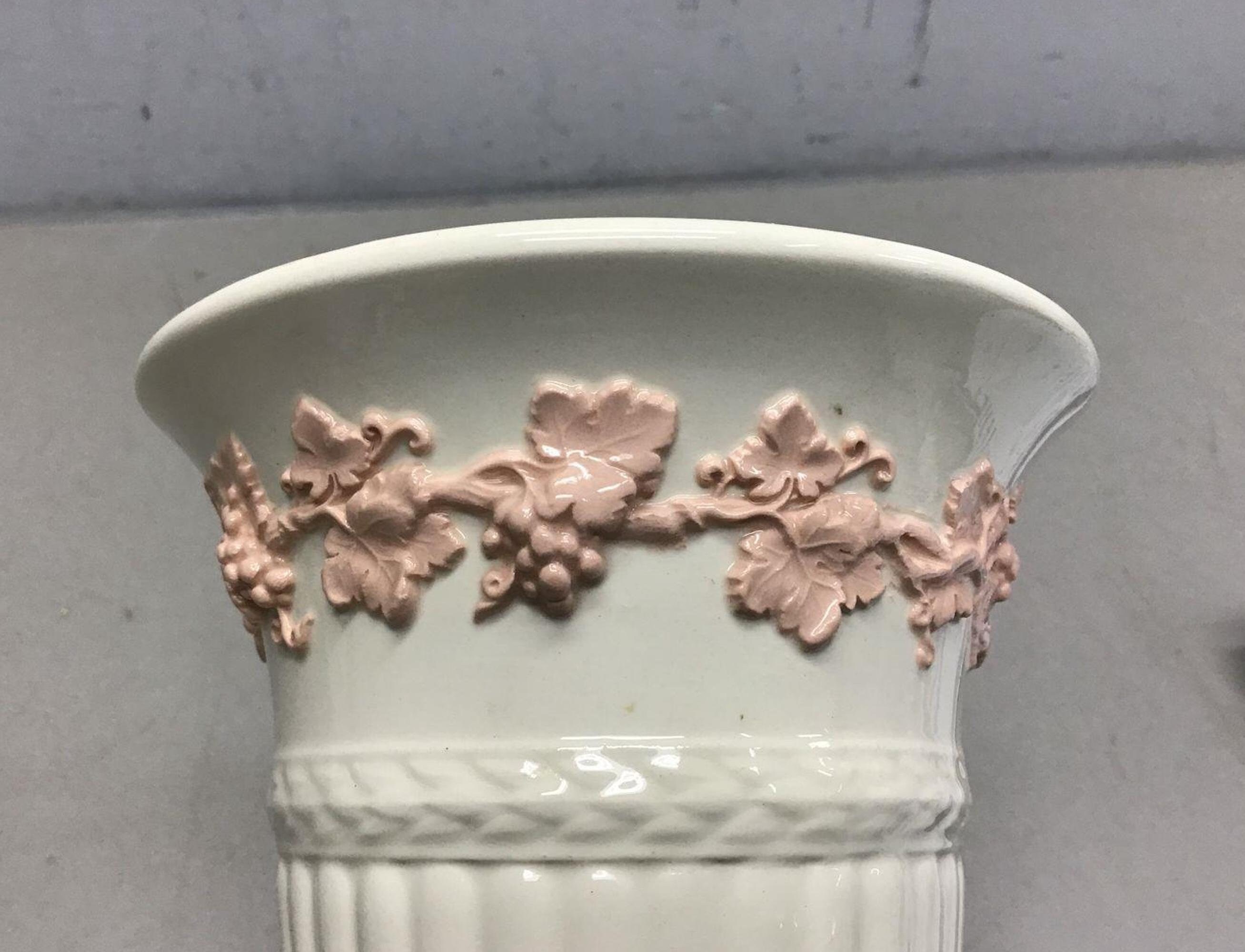 1957-1961 Wedgwood Etruria Barlaston Pink on Cream Embossed Queensware ...