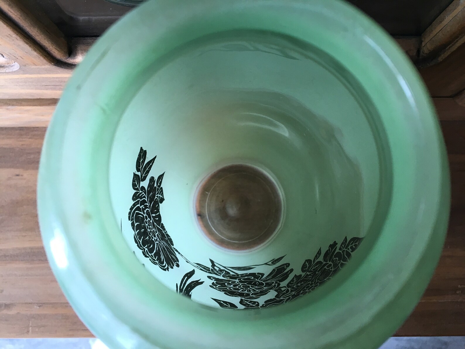 Mid-century American Art Deco Style Green Painted Glass With Black ...