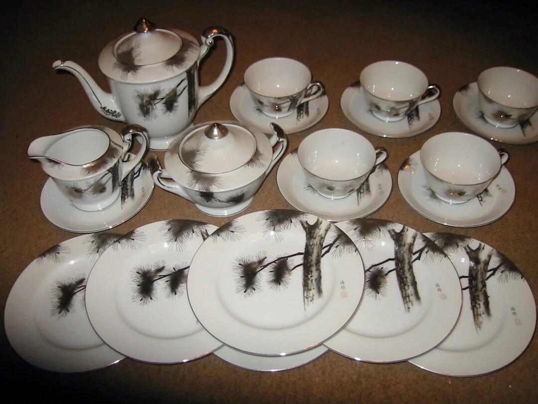 1950s Chinese Porcelain Thistle Tree Hand-painted Dessert Set ...