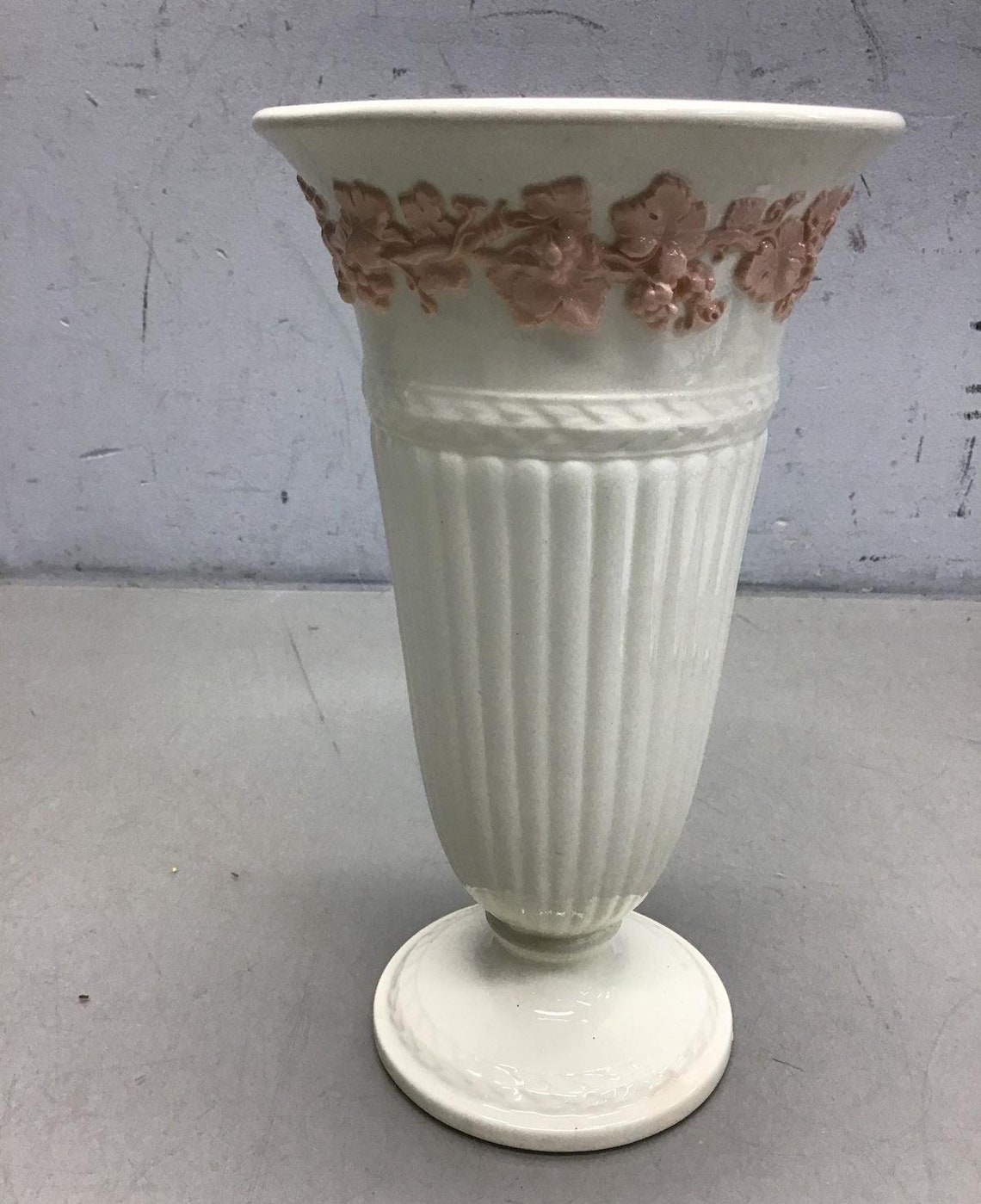 1957-1961 Wedgwood Etruria Barlaston Pink on Cream Embossed Queensware ...