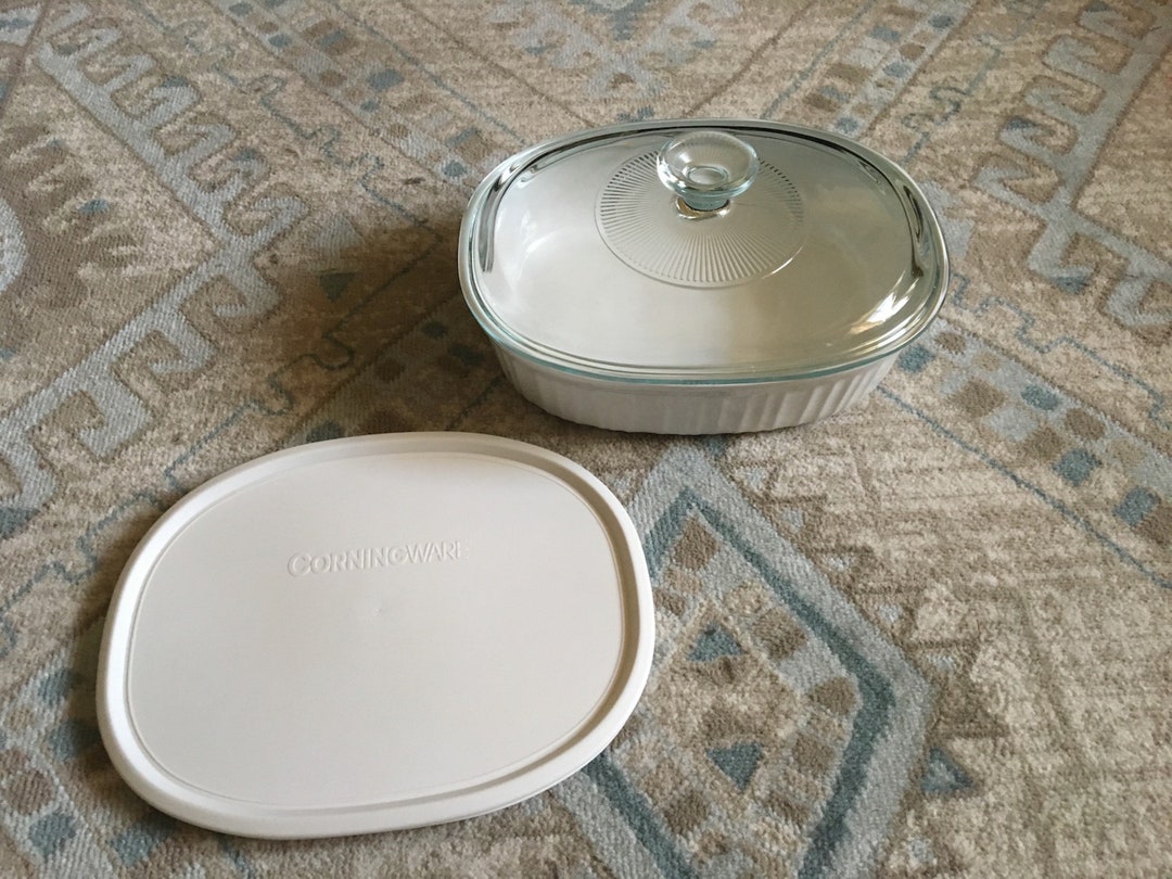 1990s Corning Stoneware French White 1.5 Qt. Oval Casserole, Glass Bake ...