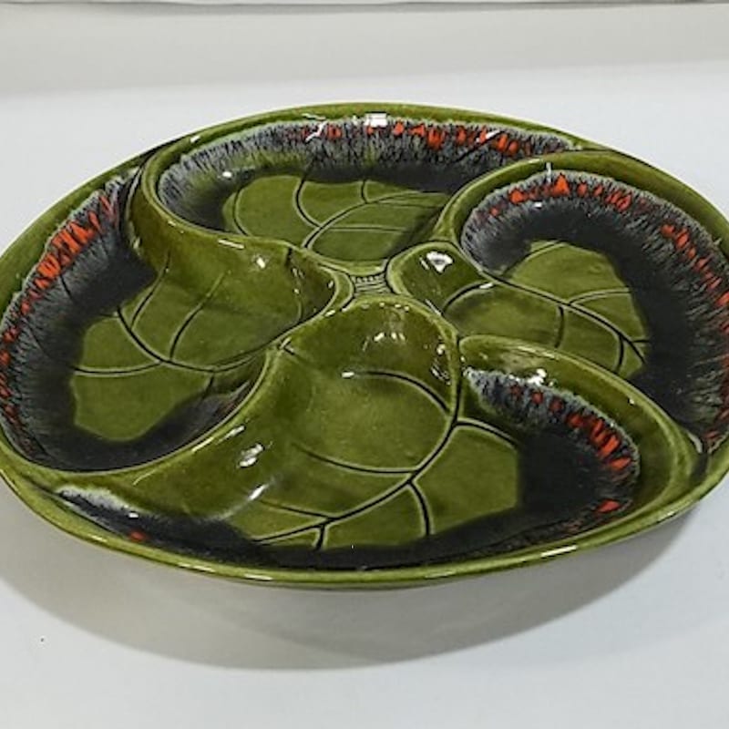 California Original Pottery Leaf Tray - Etsy