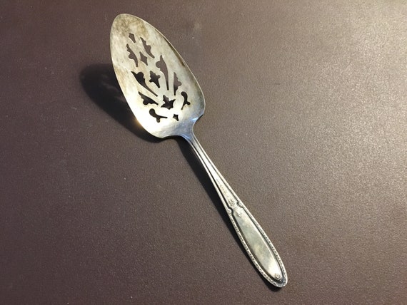 1940s Isabella Pattern ISA1 Solid Silver-plate Slotted Pie - Etsy