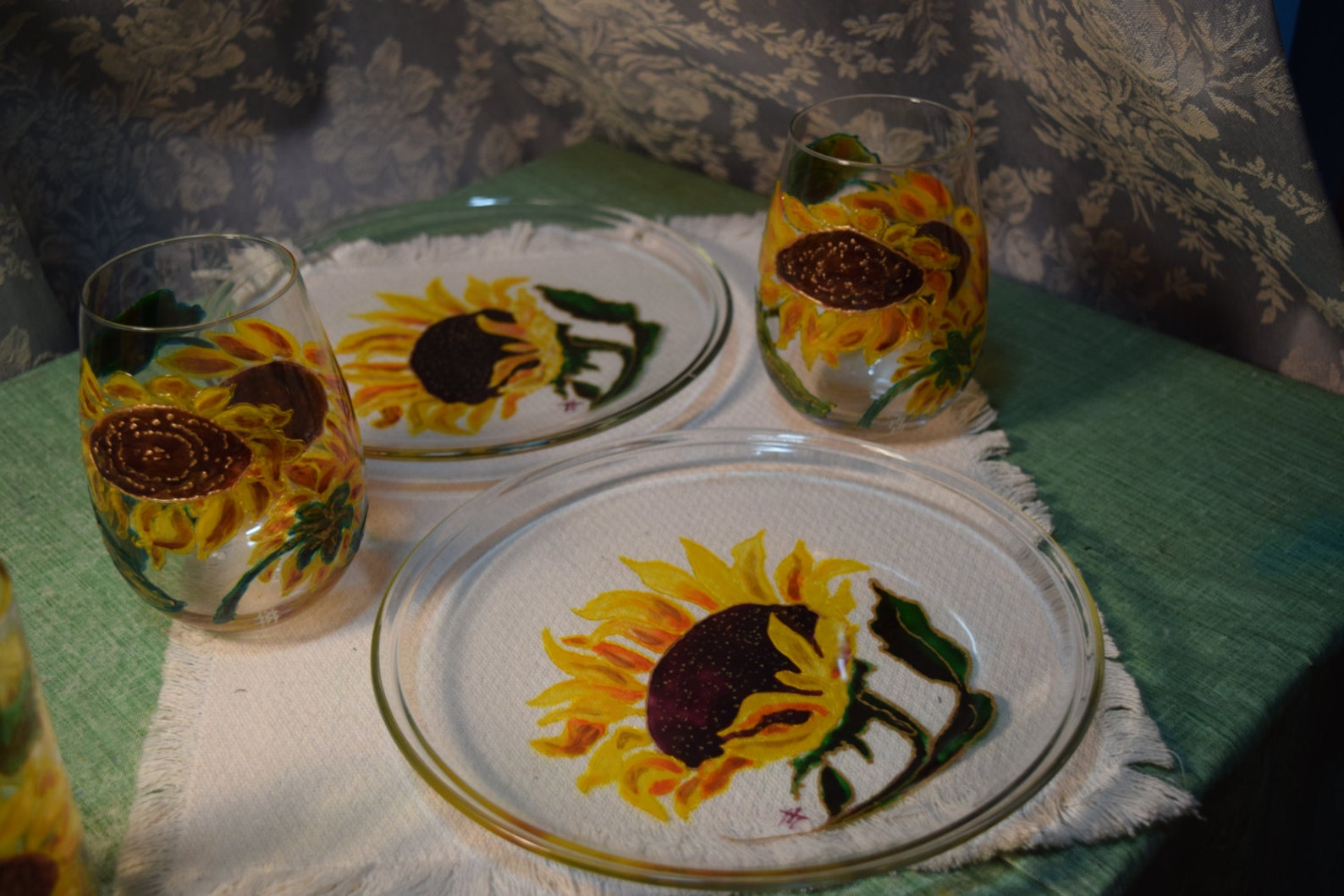 Hand Painted Plates, Glass Plate, Sunflowers, Painted Plates ...