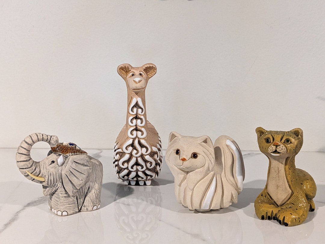 Artesanía Rinconada Art Pottery Clay Animals White Cat Cheetah Llama ...