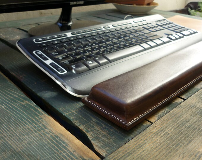White Leather Keyboard Wrist Rest, Ergonomic Wrist Support, Corporate ...