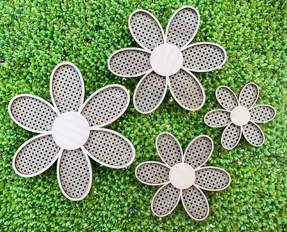 Boho Rattan Daisy / Daisy / Rattan Decor / Nursery Decor / - Etsy