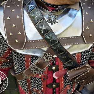 Inspired. Grandmaster Legendary Wolven Armor Set, the Witcher, Wild ...