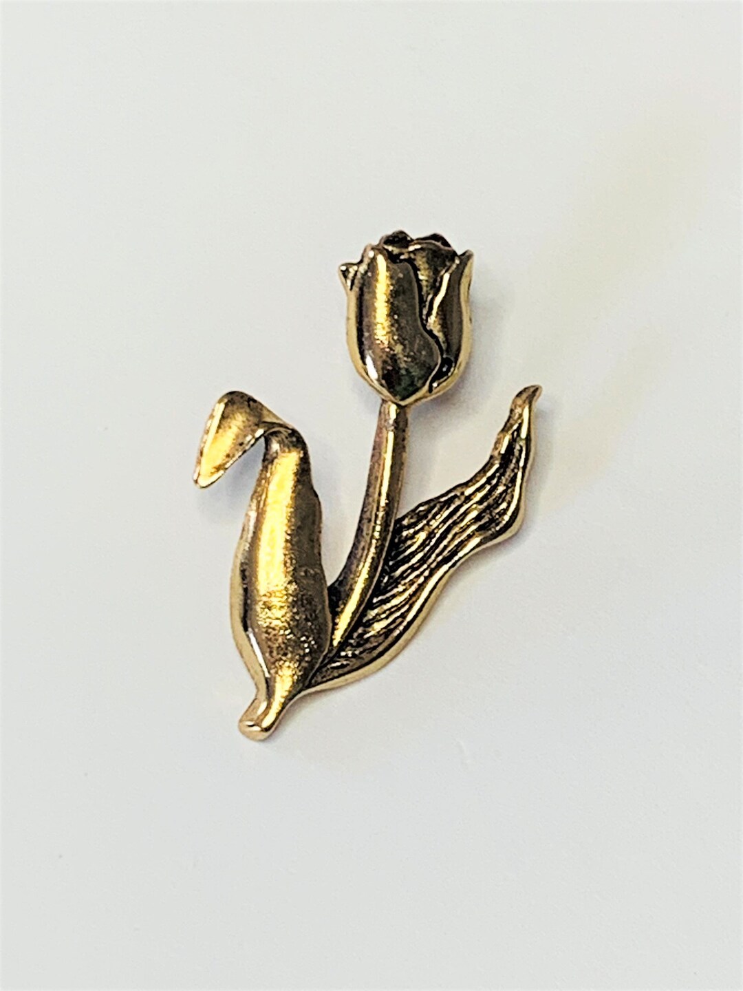 Vintage Camco Signed Flower Lapel Pin - Etsy