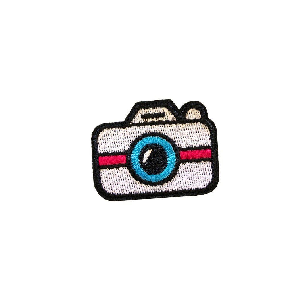Fabstix Flash Me If You Can Retro White 80s Camera Iron-on Patch ...