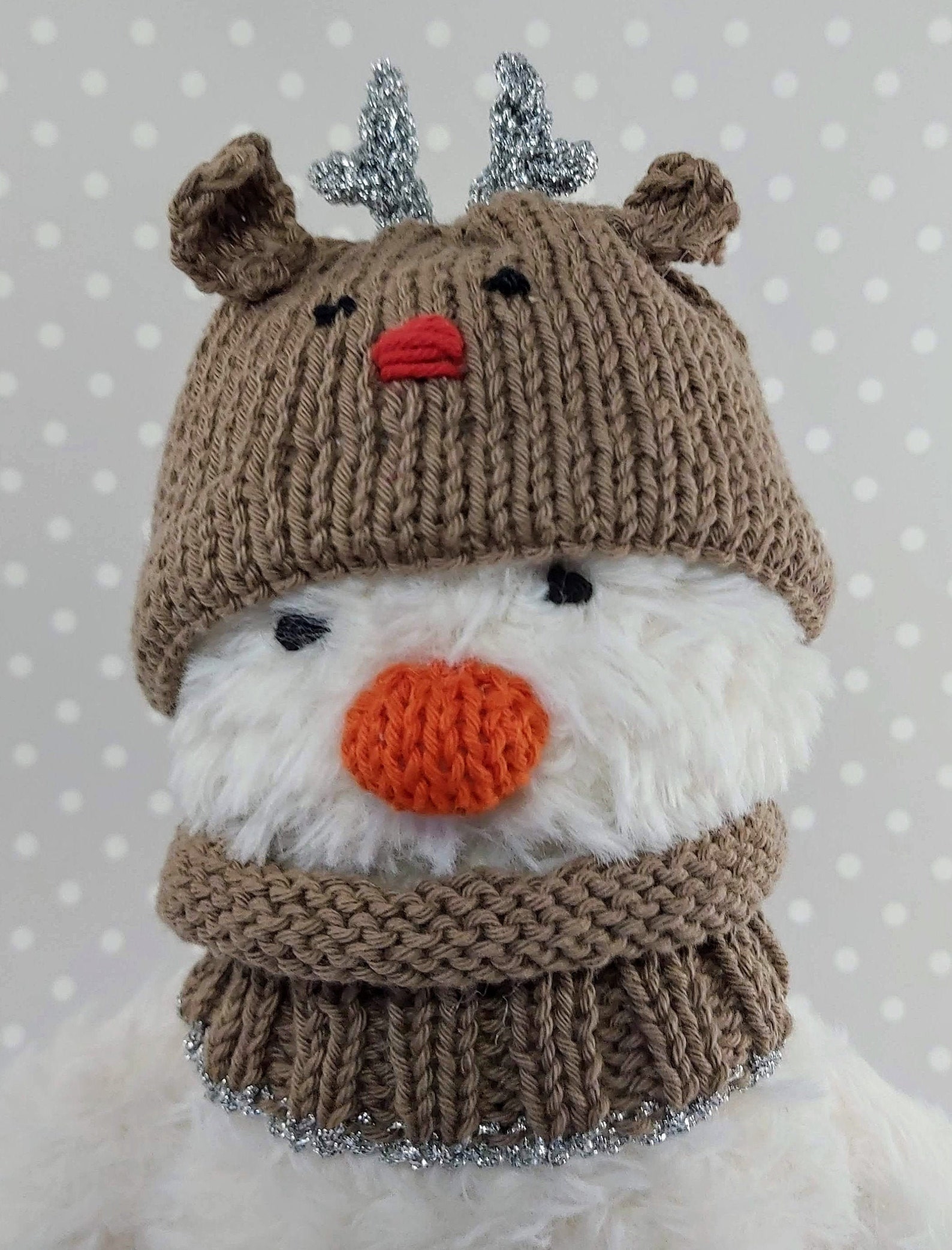 Knitted Toy Knitting Pattern for Ollie the Snowman's Hats - Etsy