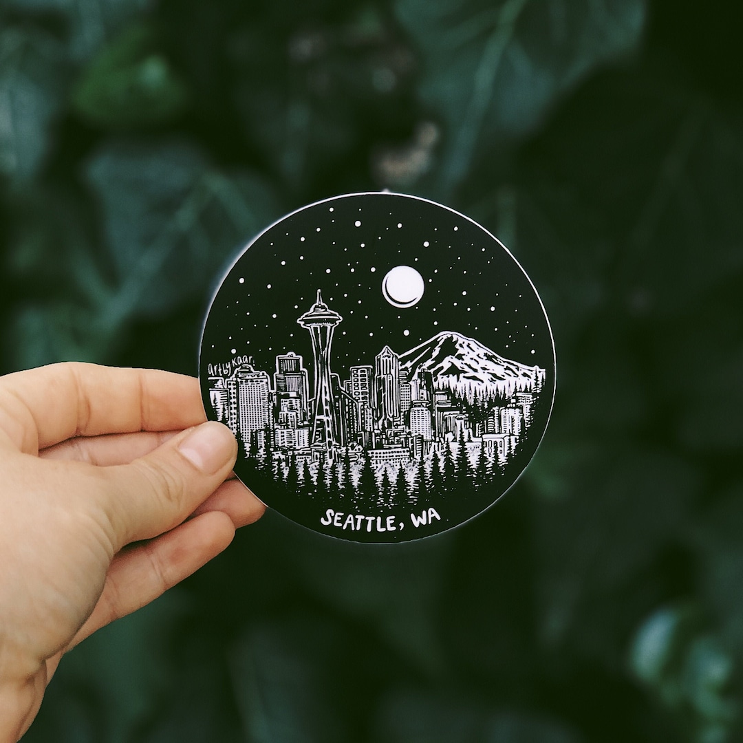 Seattle Skyline Circle Vinyl Sticker - Waterproof Pacific Northwest ...