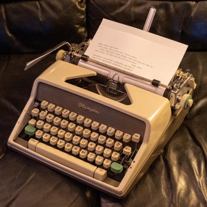 Vintage Olympia SM7 Deluxe Typewriter W/ Cursive Font/typeface - Etsy