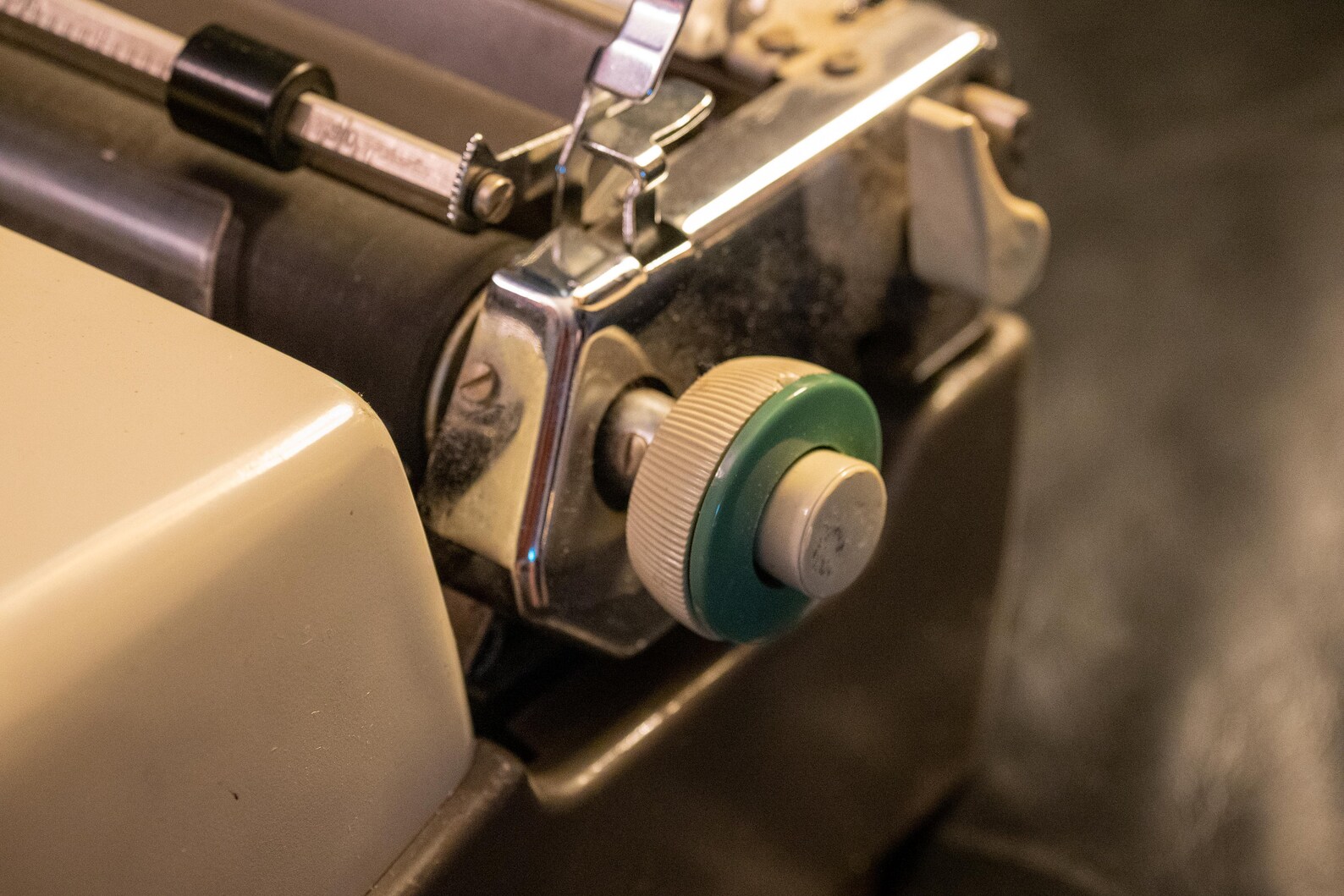 Vintage Olympia SM7 Deluxe Typewriter W/ Cursive Font/typeface - Etsy