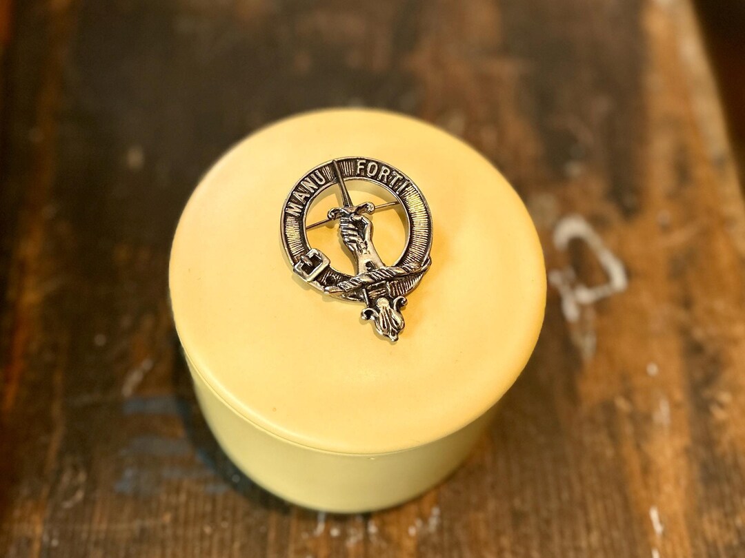 Mackay Scotland Clan Crest Badge Hat Pin, Broche - Etsy
