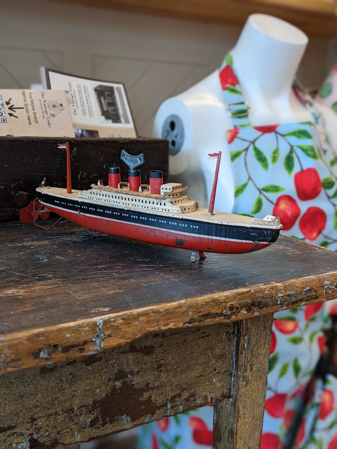 Arnold Tin Wind up Ocean Liner Toy German Made C.1940 - Etsy