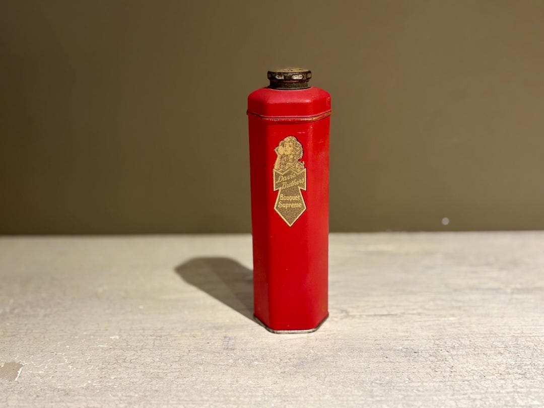 1920s Davis Bros Bouquet Supreme Talcum Powder Tin - Etsy
