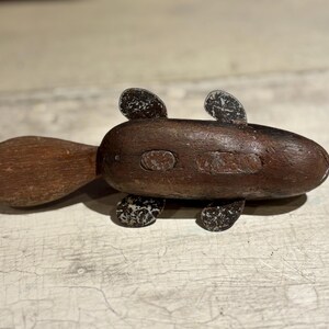 Small Vintage Folk Art Beaver Fishing Decoy - Etsy