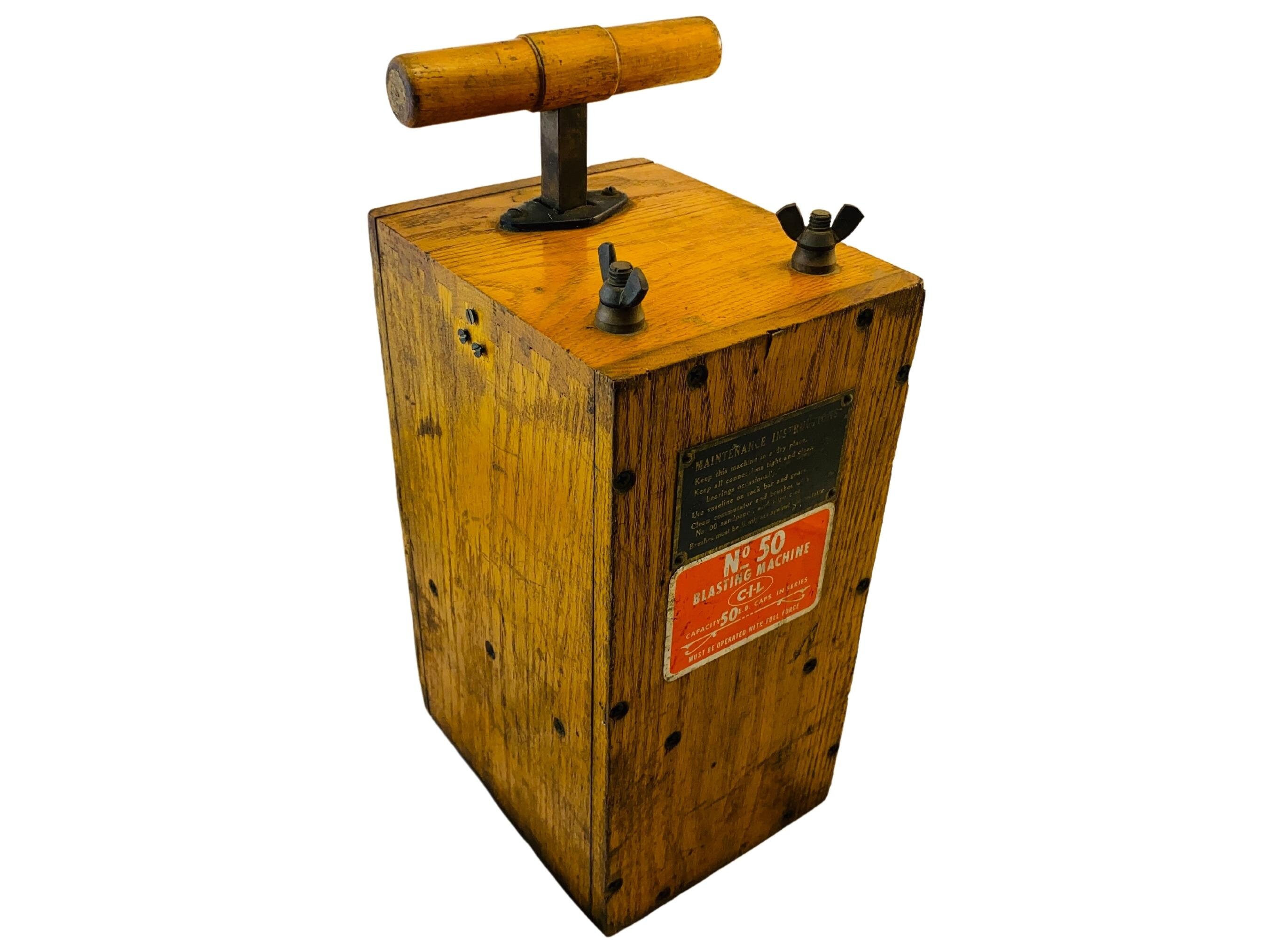 U G Mining Blasting Box