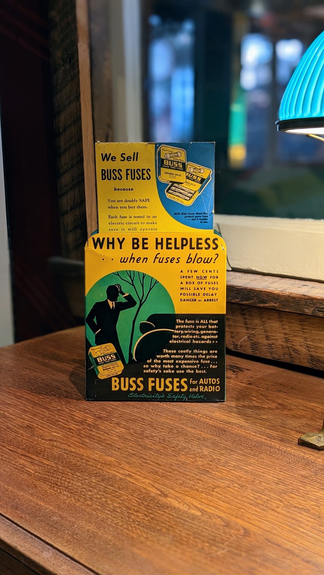 1950's Buss Fuses Counter Display With Fuses and Size Chart ...