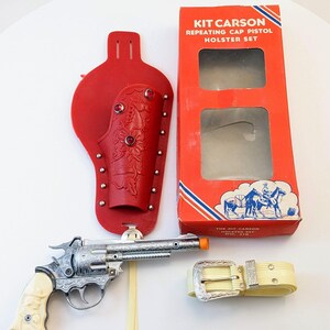 Vintage Kit Carson Cap Toy Set in Original Box- Model No.318 NOS White ...