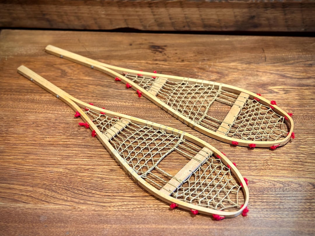 Vintage Miniature Snowshoes (set of 2) - Etsy
