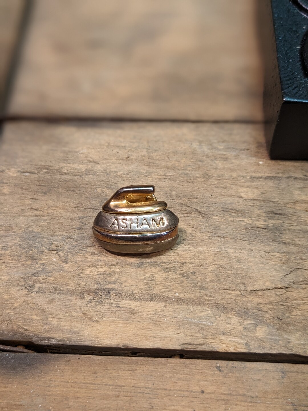 Asham Curling Stone Lapel Pin - Etsy