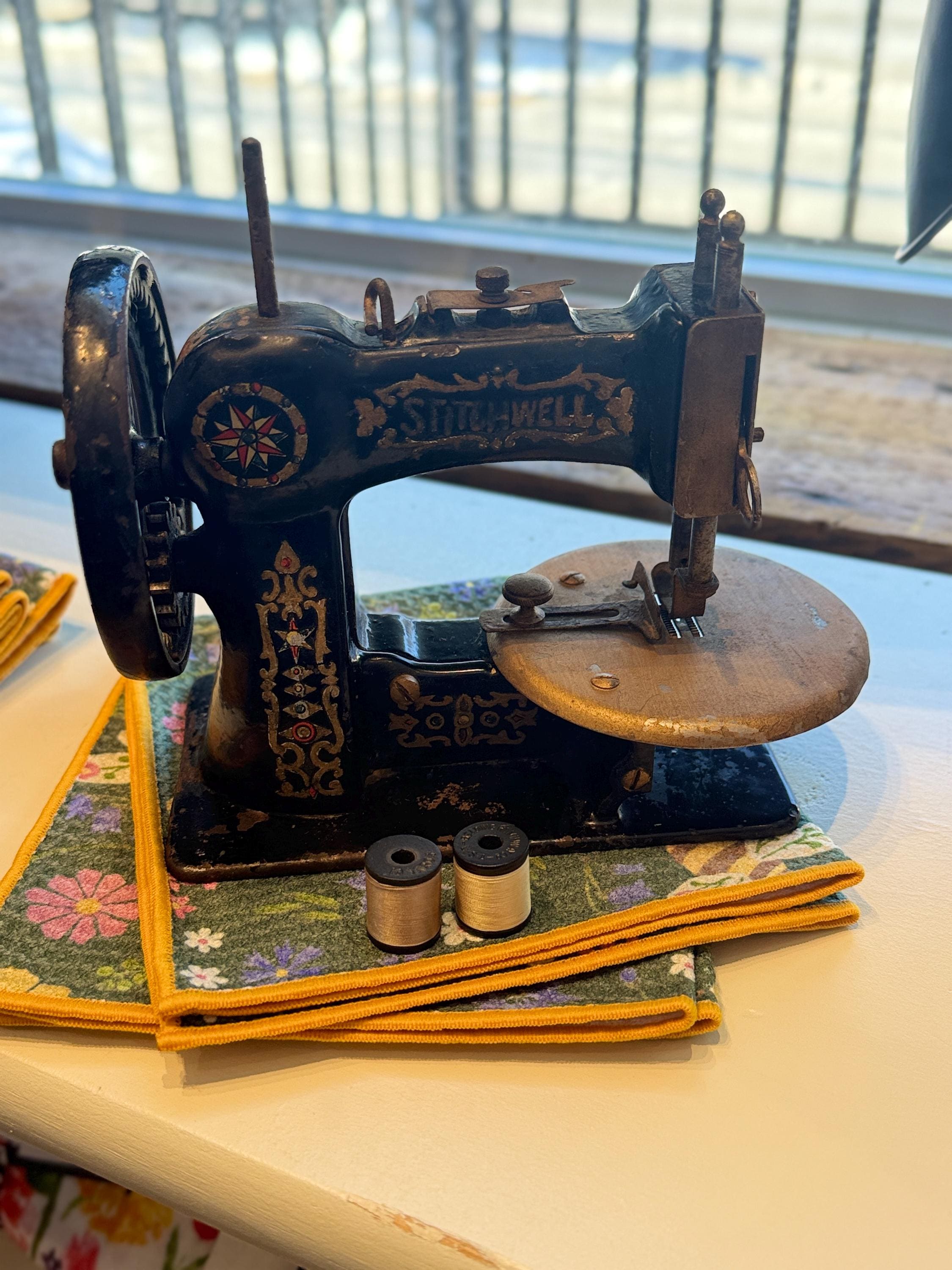 1920’s Stitchwell Child’s Sewing Machine – Cast Iron Toy – Missing Wood ...