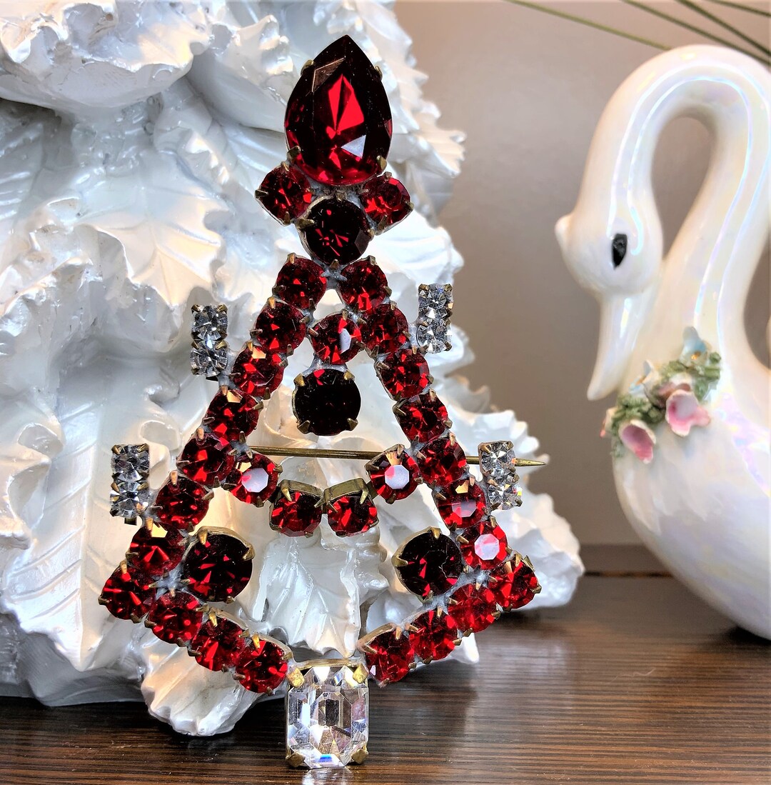 Large Vintage Christmas Tree Pin, Czech Ruby Red Rhinestone Christmas ...