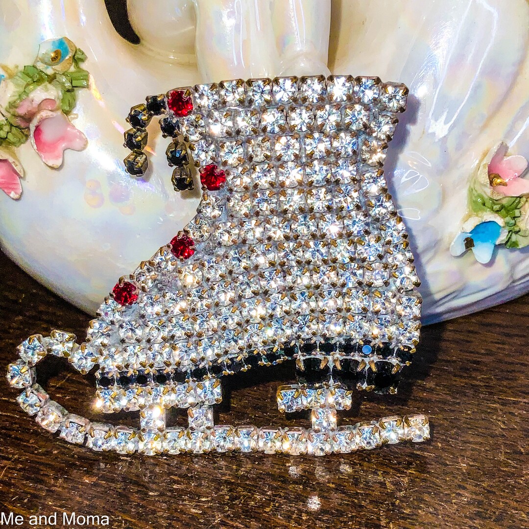 Skate Pin, Vintage Skate Brooch, Rhinestone Christmas Jewelry, Holiday ...